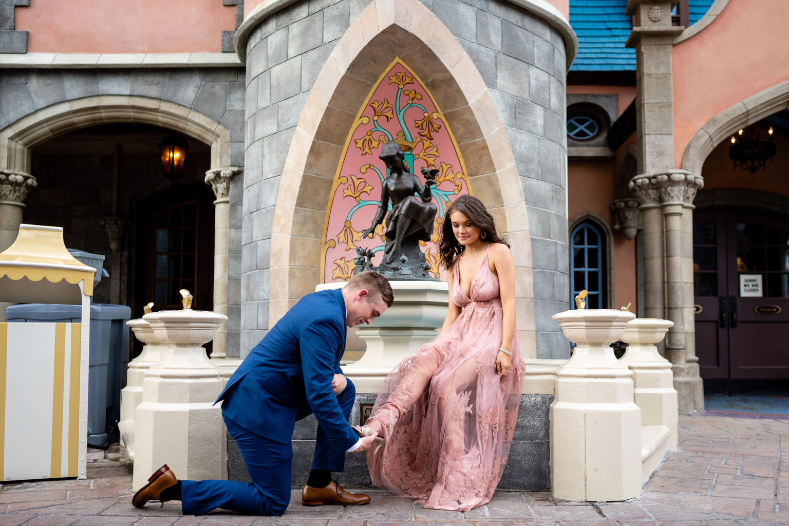 scottstocktonphotography.com Disney World Engagement | Magic Kingdom